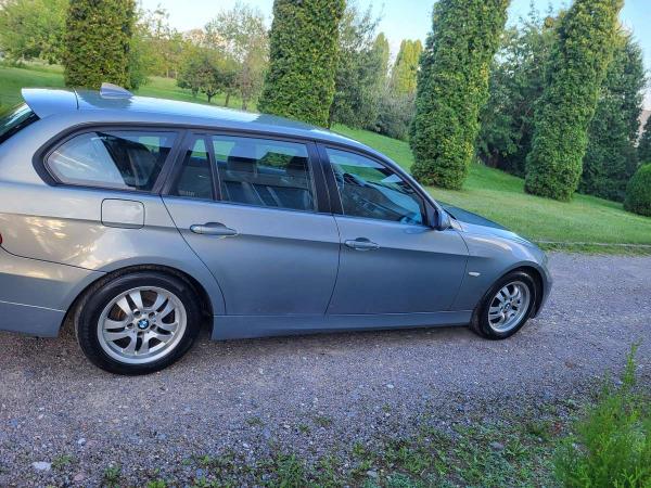 Blue BMW 320 2006 in Marijampole, with an engine capacity of 2.00 L and mileage of 369 thousand km for 2499 €, photo 7 on AUTOMOTO.COM.LV