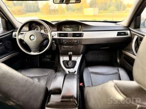 Blue BMW 320 2006 in Ogre, with an engine capacity of 2.00 L and mileage of 223 thousand km for 2850 €, photo 7 on AUTOMOTO.COM.LV