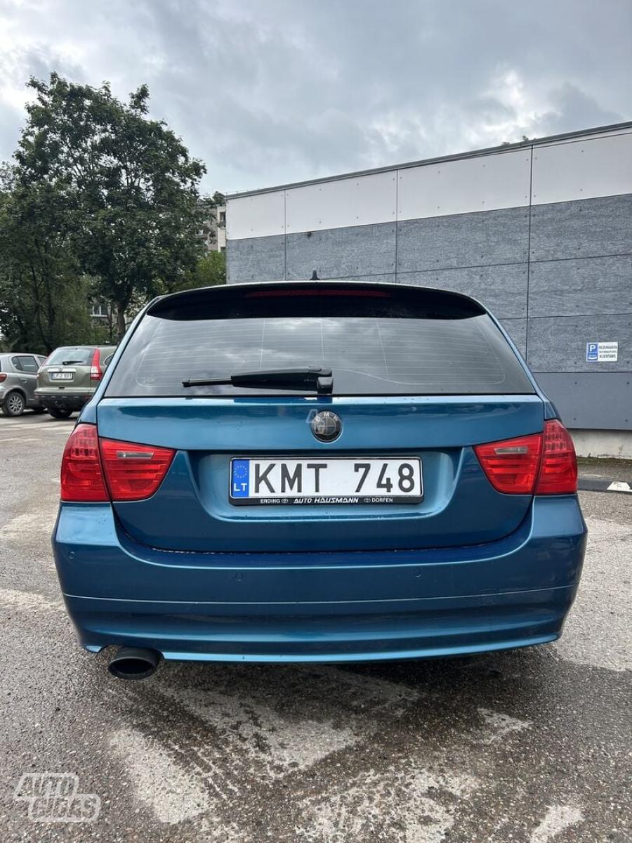 Blue BMW 320 2006 in Kaunas, with an engine capacity of 2.00 L and mileage of 401 thousand km for 3500 €, photo 8 on AUTOMOTO.COM.LV