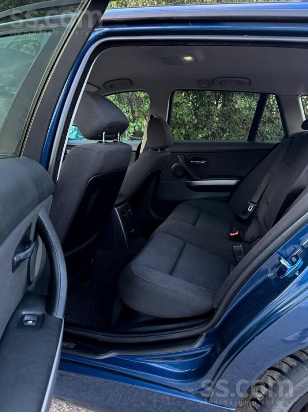 Zils BMW 320 2006 Daugavpils, ar dzinēja tilpumu 2.00 L un nobraukumu 312 tūkst. km par 3200 €, foto 10 vietnē AUTOMOTO.COM.LV