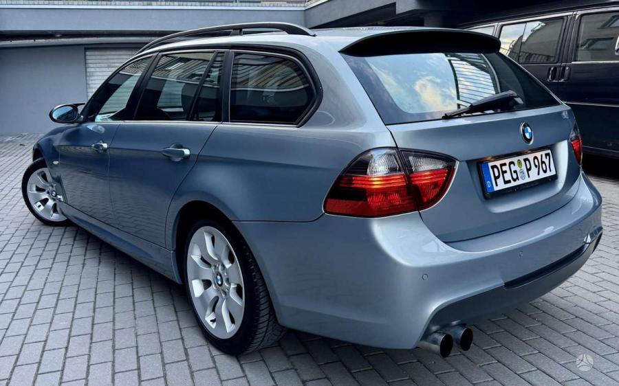Blue BMW 320 2006 in Kaunas, with an engine capacity of 0.00 L and mileage of 293 thousand km for 4200 €, photo 4 on AUTOMOTO.COM.LV