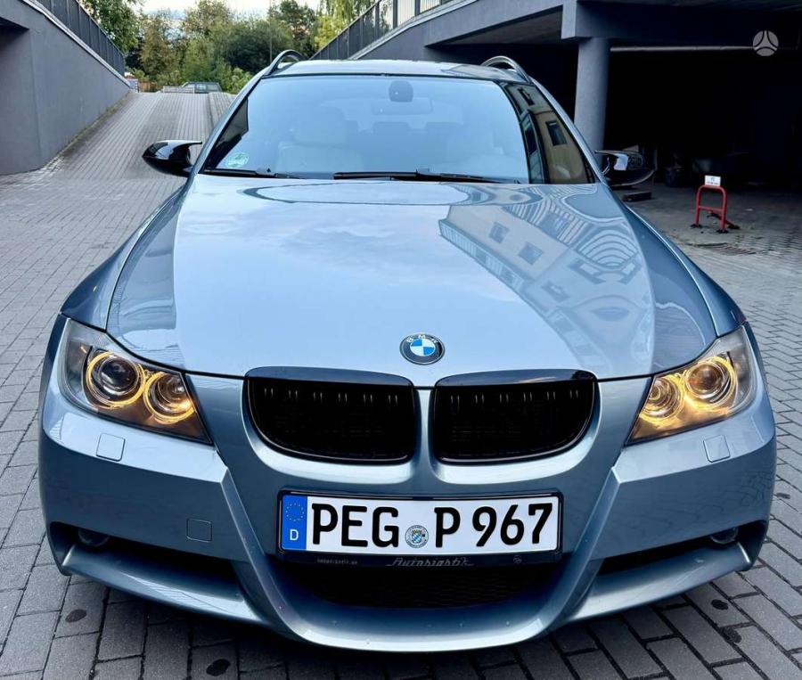 Blue BMW 320 2006 in Kaunas, with an engine capacity of 0.00 L and mileage of 293 thousand km for 4200 €, photo 7 on AUTOMOTO.COM.LV