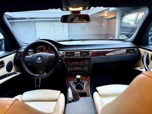 Blue BMW 320 2006 in Kaunas, with an engine capacity of 0.00 L and mileage of 293 thousand km for 4200 €, photo 8 on AUTOMOTO.COM.LV