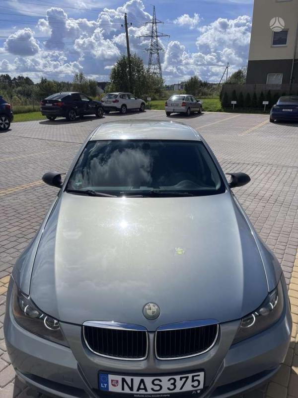 Zils BMW 320 2006 Kauņa, ar dzinēja tilpumu 2.00 L un nobraukumu 332 tūkst. km par 2500 €, foto 11 vietnē AUTOMOTO.COM.LV