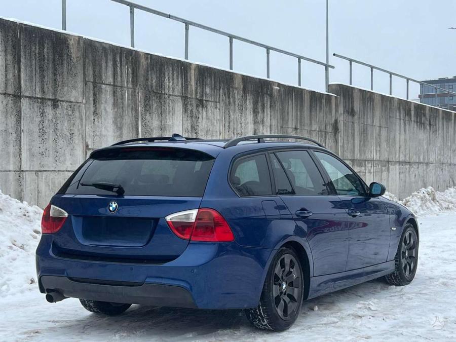 Blue BMW 320 2007 in Vilnius, with an engine capacity of 2.00 L and mileage of 270 thousand km for 3700 €, photo 2 on AUTOMOTO.COM.LV