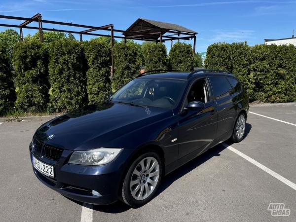 Blue BMW 320 2007 in Alytus, with an engine capacity of 2.00 L and mileage of 317 thousand km for 3200 €, photo 4 on AUTOMOTO.COM.LV