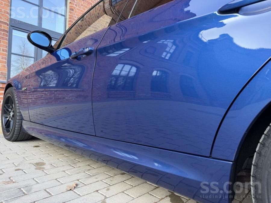 Blue BMW 320 2007 in Riga, with an engine capacity of 2.00 L and mileage of 266 thousand km for 5390 €, photo 9 on AUTOMOTO.COM.LV