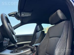 Blue BMW 320 2007 in Riga, with an engine capacity of 2.00 L and mileage of 266 thousand km for 5390 €, photo 25 on AUTOMOTO.COM.LV