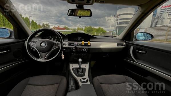 Blue BMW 320 2007 in Jelgava, with an engine capacity of 2.00 L and mileage of 220 thousand km for 3750 €, photo 8 on AUTOMOTO.COM.LV