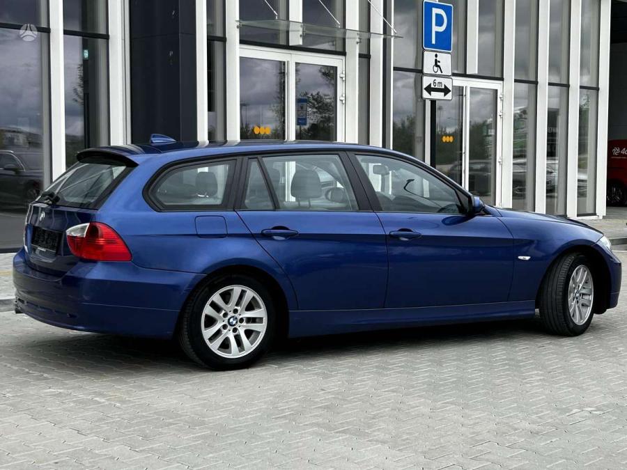 Zils BMW 320 2007 Viļņa, ar dzinēja tilpumu 2.00 L un nobraukumu 321 tūkst. km par 3090 €, foto 6 vietnē AUTOMOTO.COM.LV