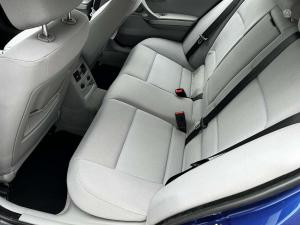 Zils BMW 320 2007 Viļņa, ar dzinēja tilpumu 2.00 L un nobraukumu 321 tūkst. km par 3090 €, foto 13 vietnē AUTOMOTO.COM.LV