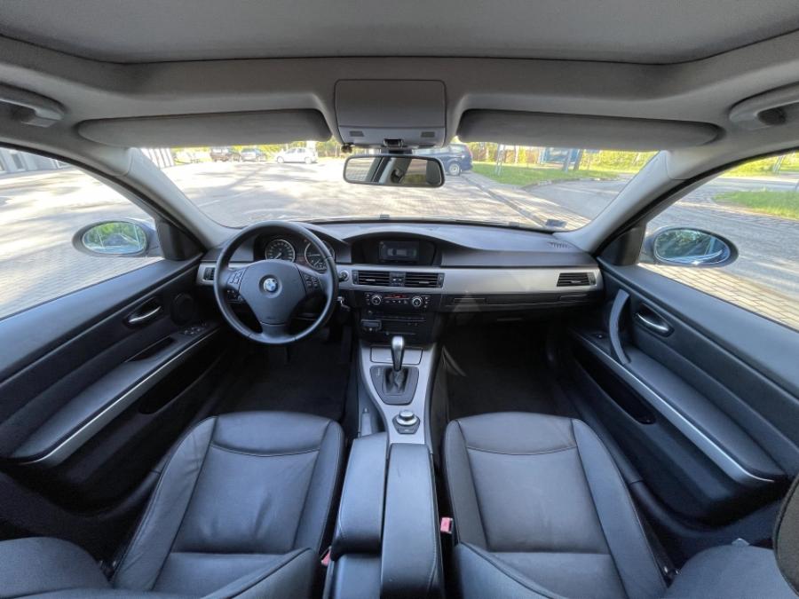 Zils BMW 320 2007 Rīga, ar dzinēja tilpumu 2.00 L un nobraukumu 238 tūkst. km par 3950 €, foto 7 vietnē AUTOMOTO.COM.LV