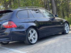 Zils BMW 320 2007 Rīga, ar dzinēja tilpumu 2.00 L un nobraukumu 238 tūkst. km par 3950 €, foto 19 vietnē AUTOMOTO.COM.LV
