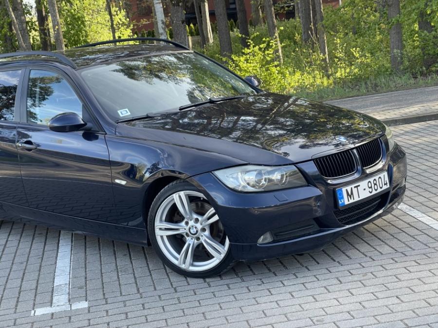 Zils BMW 320 2007 Rīga, ar dzinēja tilpumu 2.00 L un nobraukumu 238 tūkst. km par 3950 €, foto 22 vietnē AUTOMOTO.COM.LV
