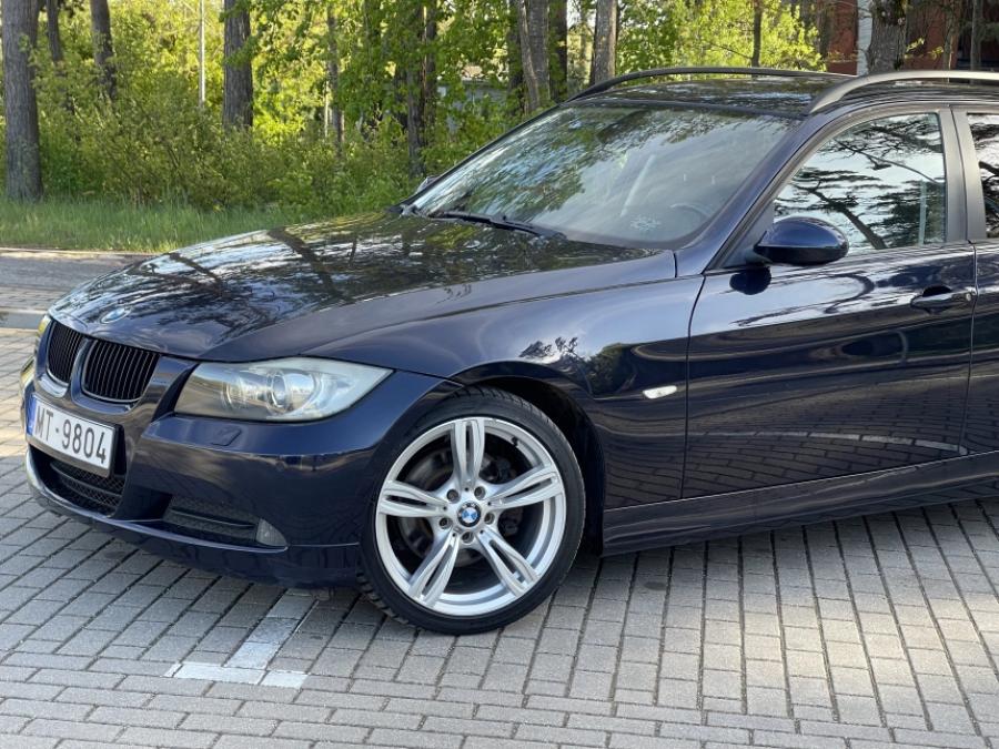 Zils BMW 320 2007 Rīga, ar dzinēja tilpumu 2.00 L un nobraukumu 238 tūkst. km par 3950 €, foto 25 vietnē AUTOMOTO.COM.LV