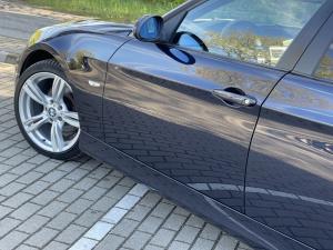 Zils BMW 320 2007 Rīga, ar dzinēja tilpumu 2.00 L un nobraukumu 238 tūkst. km par 3950 €, foto 30 vietnē AUTOMOTO.COM.LV