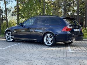 Zils BMW 320 2007 Rīga, ar dzinēja tilpumu 2.00 L un nobraukumu 238 tūkst. km par 3950 €, foto 31 vietnē AUTOMOTO.COM.LV