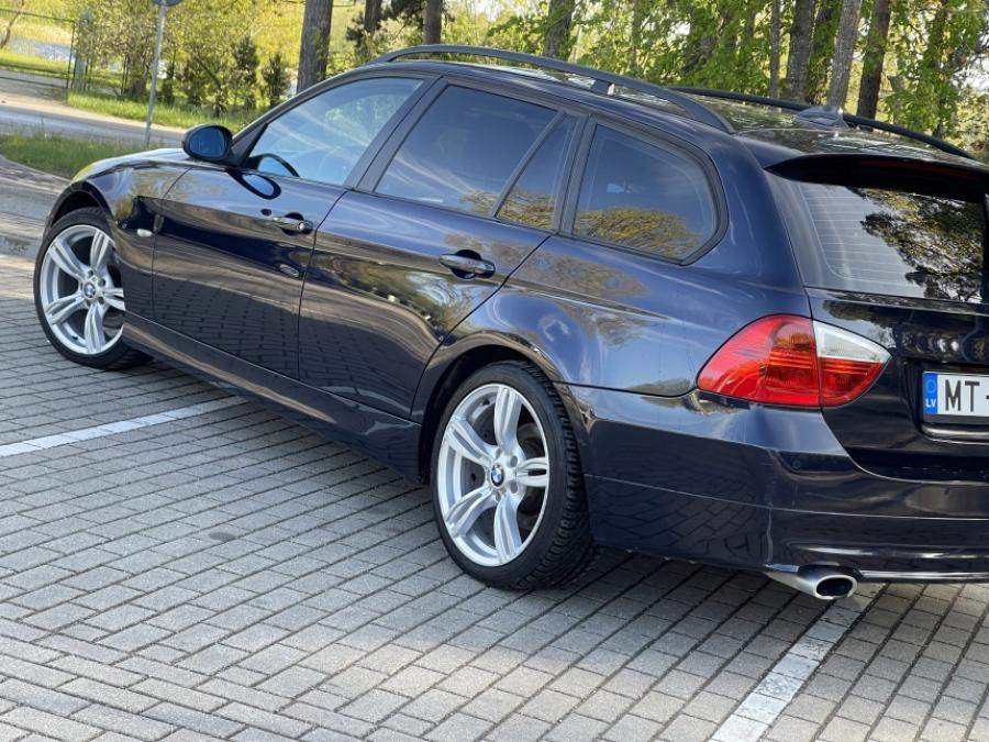Zils BMW 320 2007 Rīga, ar dzinēja tilpumu 2.00 L un nobraukumu 238 tūkst. km par 3950 €, foto 32 vietnē AUTOMOTO.COM.LV