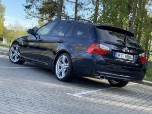 Zils BMW 320 2007 Rīga, ar dzinēja tilpumu 2.00 L un nobraukumu 238 tūkst. km par 3950 €, foto 33 vietnē AUTOMOTO.COM.LV