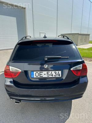 Blue BMW 320 2007 in Riga, with an engine capacity of 2.00 L and mileage of 393 thousand km for 3500 €, photo 6 on AUTOMOTO.COM.LV