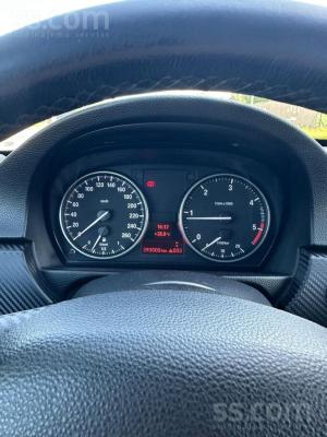 Blue BMW 320 2007 in Riga, with an engine capacity of 2.00 L and mileage of 393 thousand km for 3500 €, photo 11 on AUTOMOTO.COM.LV