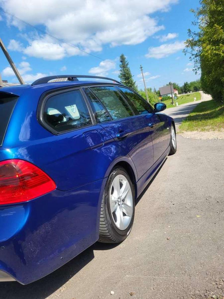 Blue BMW 320 2007 in Kaunas, with an engine capacity of 2.00 L and mileage of 320 thousand km for 3750 €, photo 9 on AUTOMOTO.COM.LV