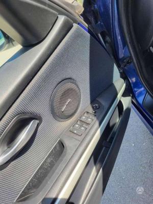 Blue BMW 320 2007 in Kaunas, with an engine capacity of 2.00 L and mileage of 320 thousand km for 3750 €, photo 12 on AUTOMOTO.COM.LV