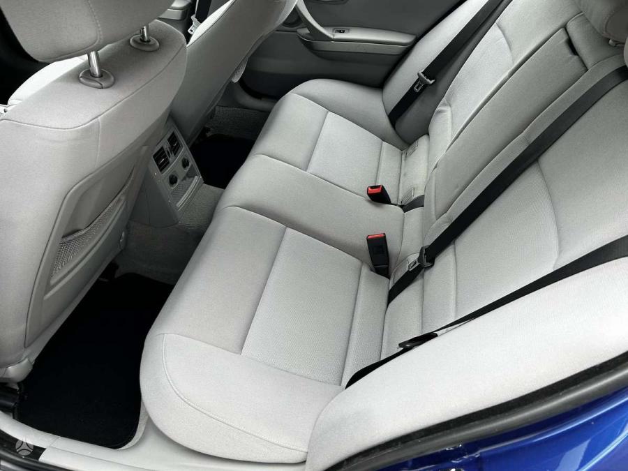 Zils BMW 320 2007 Viļņa, ar dzinēja tilpumu 2.00 L un nobraukumu 315 tūkst. km par 2900 €, foto 16 vietnē AUTOMOTO.COM.LV
