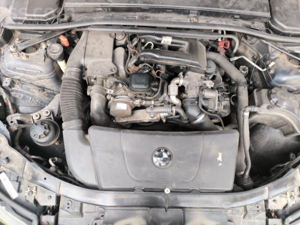 Blue BMW 320 2007 in Riga, with an engine capacity of 2.00 L and mileage of 500 thousand km for 2000 €, photo 7 on AUTOMOTO.COM.LV