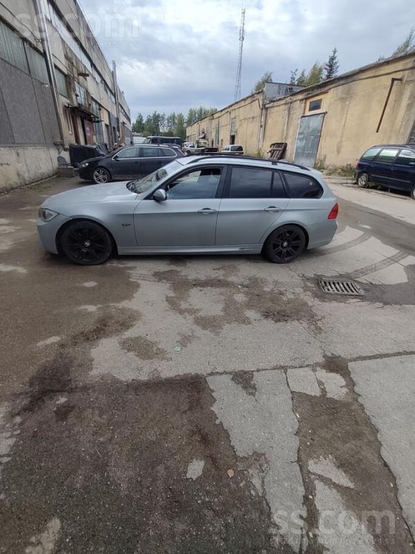 Zils BMW 320 2007 Ogre, ar dzinēja tilpumu 2.00 L un nobraukumu 488 tūkst. km par 3499 €, foto 4 vietnē AUTOMOTO.COM.LV
