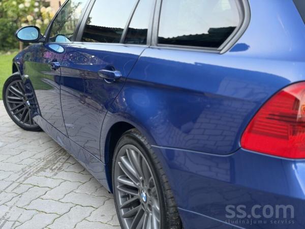 Blue BMW 320 2007 in Jelgava, with an engine capacity of 2.00 L and mileage of 337 thousand km for 5550 €, photo 11 on AUTOMOTO.COM.LV