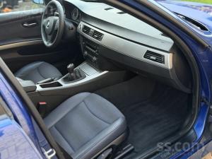 Zils BMW 320 2007 Jelgava, ar dzinēja tilpumu 2.00 L un nobraukumu 337 tūkst. km par 5550 €, foto 18 vietnē AUTOMOTO.COM.LV