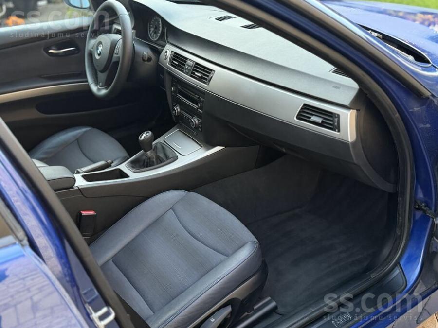 Zils BMW 320 2007 Jelgava, ar dzinēja tilpumu 2.00 L un nobraukumu 337 tūkst. km par 5550 €, foto 18 vietnē AUTOMOTO.COM.LV