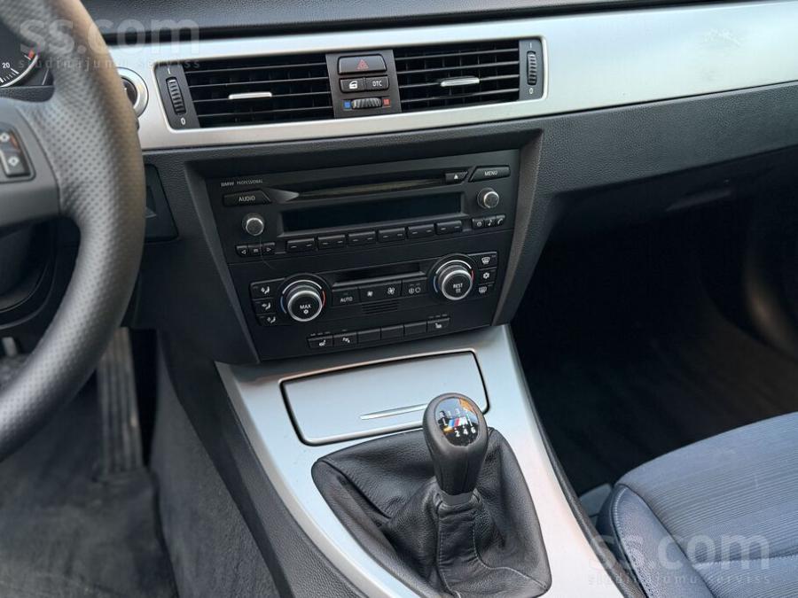 Zils BMW 320 2007 Jelgava, ar dzinēja tilpumu 2.00 L un nobraukumu 337 tūkst. km par 5550 €, foto 19 vietnē AUTOMOTO.COM.LV