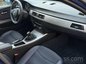 Zils BMW 320 2007 Jelgava, ar dzinēja tilpumu 2.00 L un nobraukumu 337 tūkst. km par 5550 €, foto 21 vietnē AUTOMOTO.COM.LV