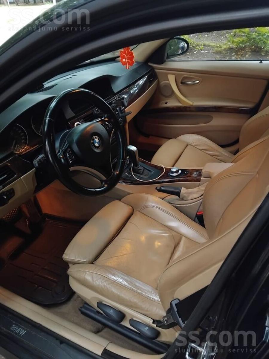 Zils BMW 320 2007 Rīga, ar dzinēja tilpumu 2.00 L un nobraukumu 358 tūkst. km par 2300 €, foto 4 vietnē AUTOMOTO.COM.LV