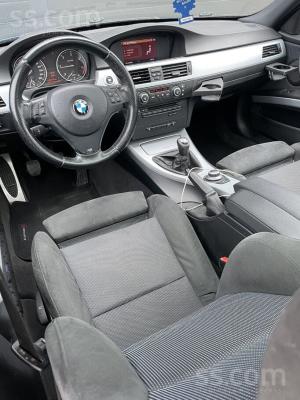 Blue BMW 320 2008 in Balvi, with an engine capacity of 2.00 L and mileage of 309 thousand km for 18200 €, photo 16 on AUTOMOTO.COM.LV