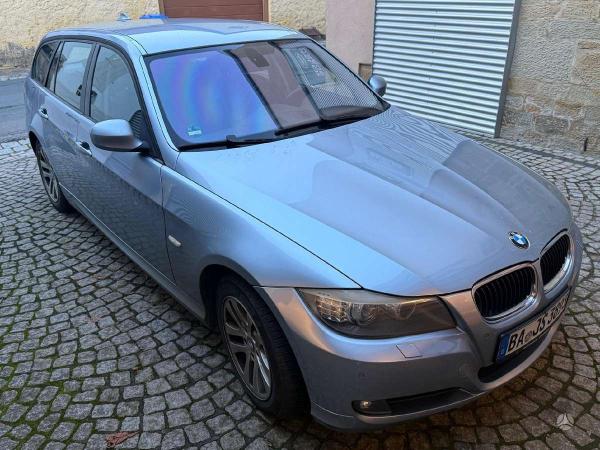 Blue BMW 320 2008 in Utena, with an engine capacity of 2.00 L and mileage of 257 thousand km for 3599 €, photo 1 on AUTOMOTO.COM.LV