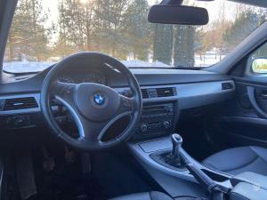 Zils BMW 320 2008 Alīta, ar dzinēja tilpumu 2.00 L un nobraukumu 309 tūkst. km par 2750 €, foto 11 vietnē AUTOMOTO.COM.LV