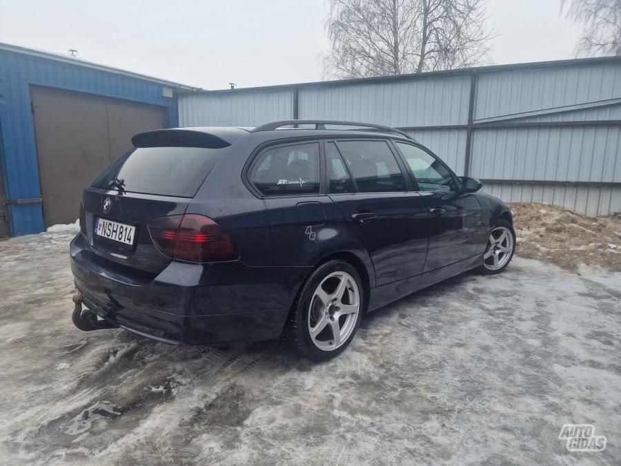 Zils BMW 320 2008 Kauņa, ar dzinēja tilpumu 2.00 L un nobraukumu 426 tūkst. km par 1950 €, foto 7 vietnē AUTOMOTO.COM.LV