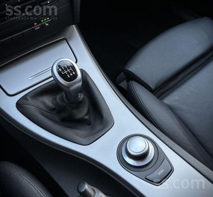 Zils BMW 320 2008 Rīga, ar dzinēja tilpumu 2.00 L un nobraukumu 263 tūkst. km par 3850 €, foto 6 vietnē AUTOMOTO.COM.LV
