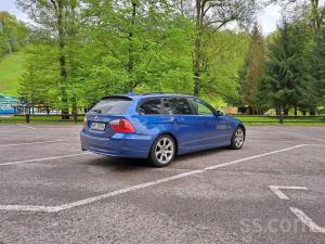 Zils BMW 320 2008 Rīga, ar dzinēja tilpumu 2.00 L un nobraukumu 263 tūkst. km par 3850 €, foto 13 vietnē AUTOMOTO.COM.LV