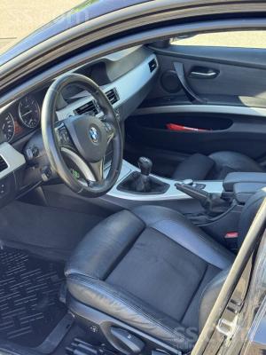 Blue BMW 320 2008 in Riga, with an engine capacity of 2.00 L and mileage of 387 thousand km for 3200 €, photo 9 on AUTOMOTO.COM.LV