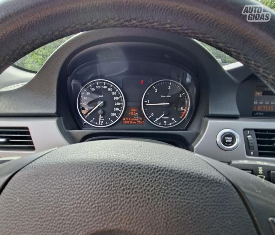 Blue BMW 320 2008 in Kaunas, with an engine capacity of 2.00 L and mileage of 281 thousand km for 2800 €, photo 10 on AUTOMOTO.COM.LV