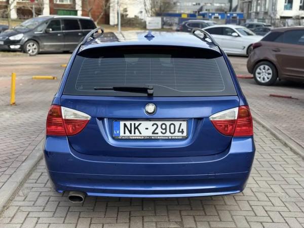 Zils BMW 320 2008 Rīga, ar dzinēja tilpumu 2.00 L un nobraukumu 264 tūkst. km par 3690 €, foto 4 vietnē AUTOMOTO.COM.LV
