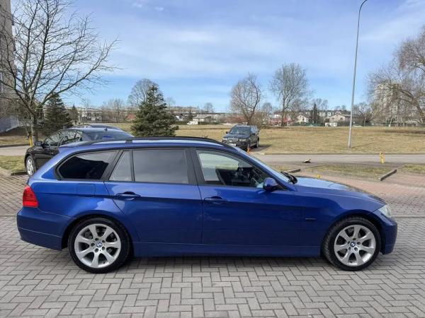 Blue BMW 320 2008 in Riga, with an engine capacity of 2.00 L and mileage of 264 thousand km for 3690 €, photo 2 on AUTOMOTO.COM.LV