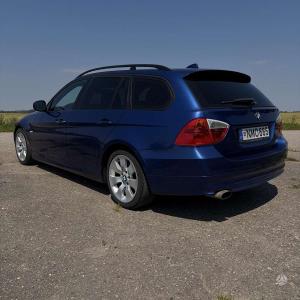 Zils BMW 320 2008 Pakruojis, ar dzinēja tilpumu 2.00 L un nobraukumu 292 tūkst. km par 3300 €, foto 4 vietnē AUTOMOTO.COM.LV