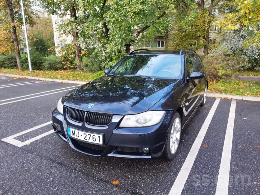 Blue BMW 320 2008 in Riga, with an engine capacity of 2.00 L and mileage of 278 thousand km for 5000 €, photo 3 on AUTOMOTO.COM.LV