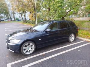 Blue BMW 320 2008 in Riga, with an engine capacity of 2.00 L and mileage of 278 thousand km for 5000 €, photo 5 on AUTOMOTO.COM.LV