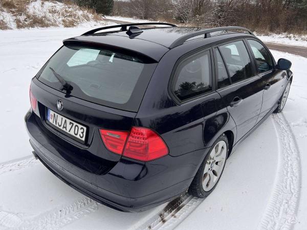 Blue BMW 320 2009 in Utena, with an engine capacity of 0.00 L and mileage of 265 thousand km for 4100 €, photo 9 on AUTOMOTO.COM.LV